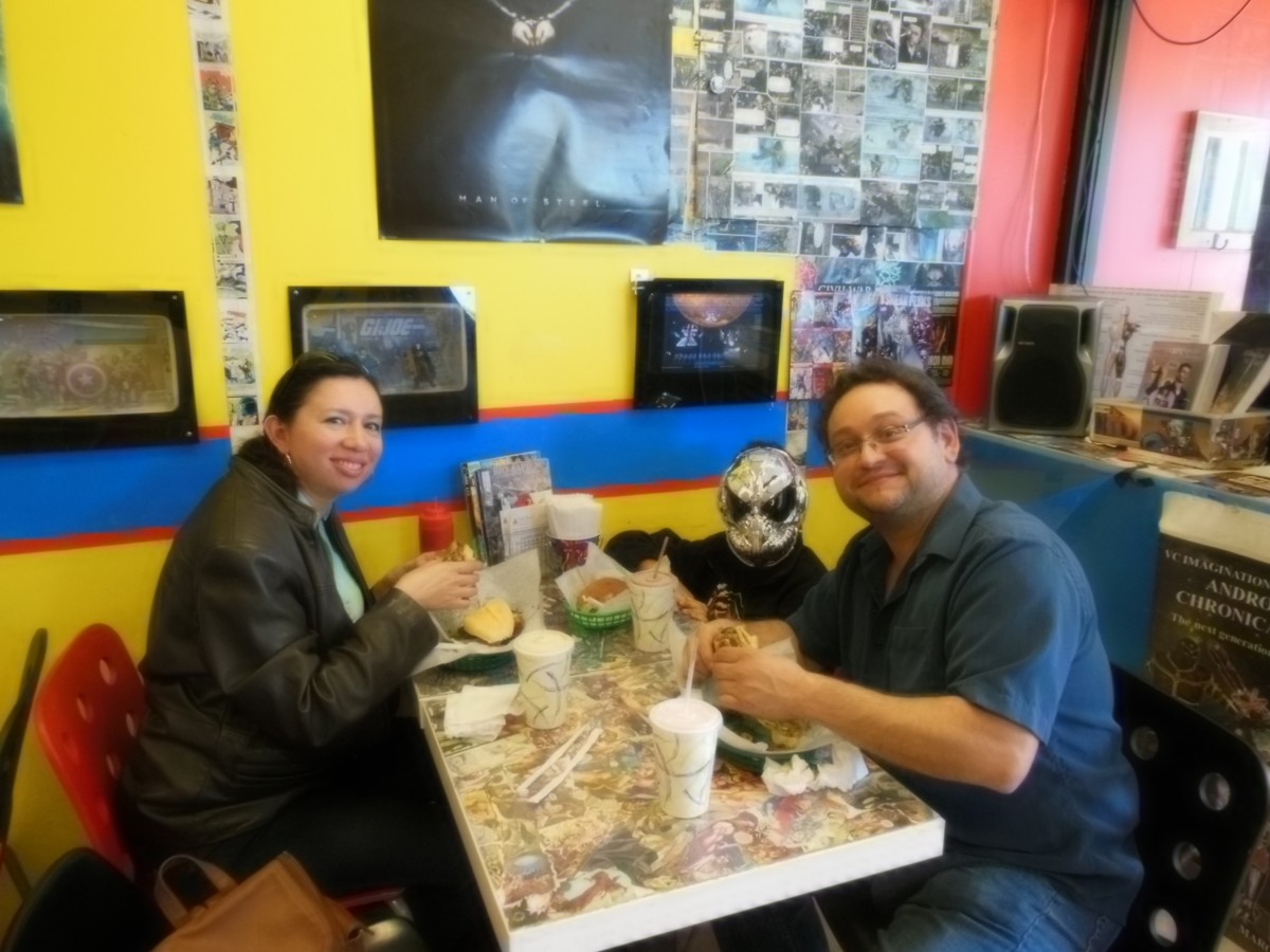 PHOTOS | ACTION BURGER